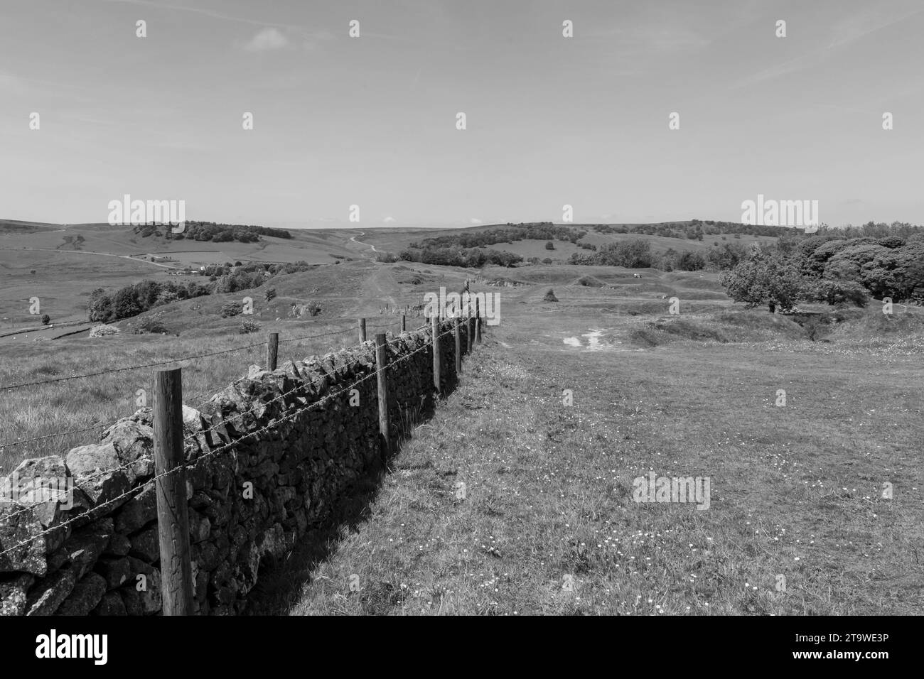 Photo of Buxton country park in the Peak District National Park Stock ...