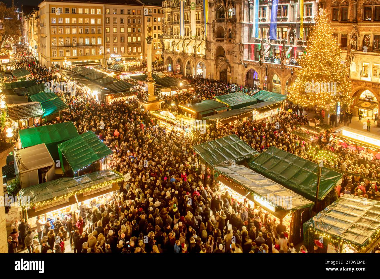 Eröffnung des Münchner Christkindlmarkt auf dem Marienplatz, 27 ...