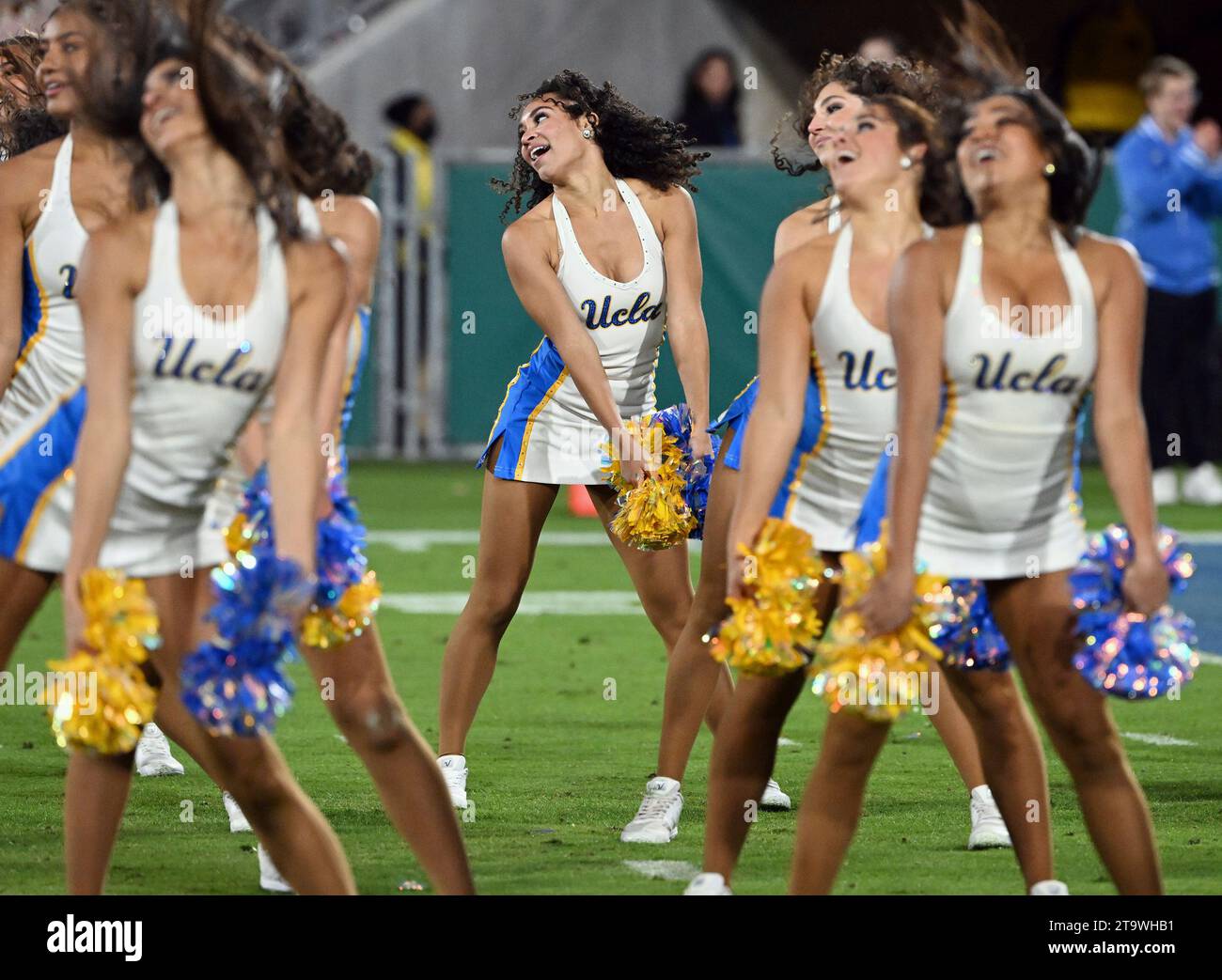 PASADENA, CA - NOVEMBER 25: UCLA Bruins cheerleaders on the field ...