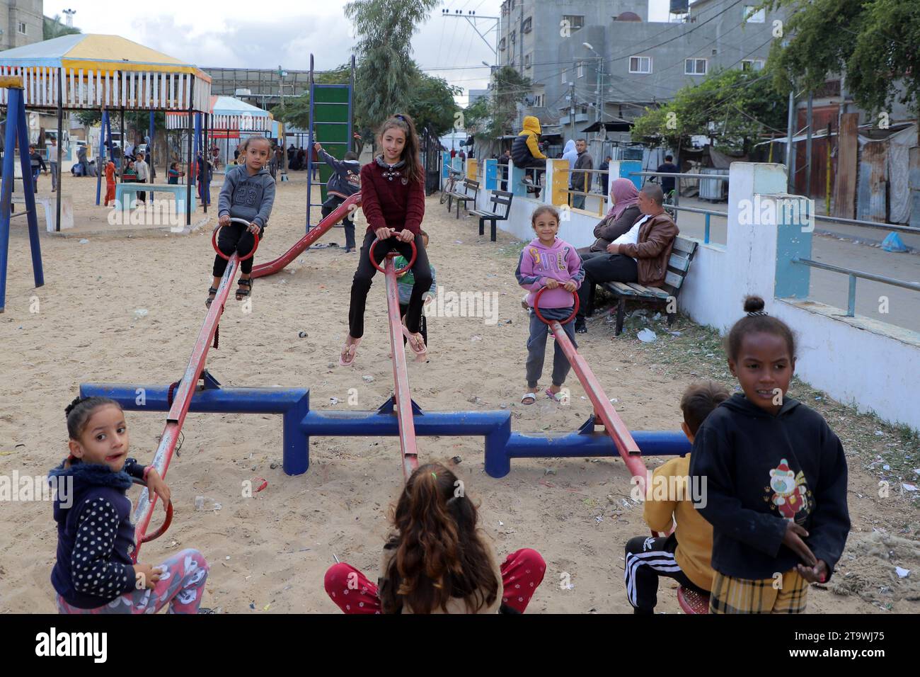 Gaza. 27th Nov, 2023. Children play at a playground in the southern ...