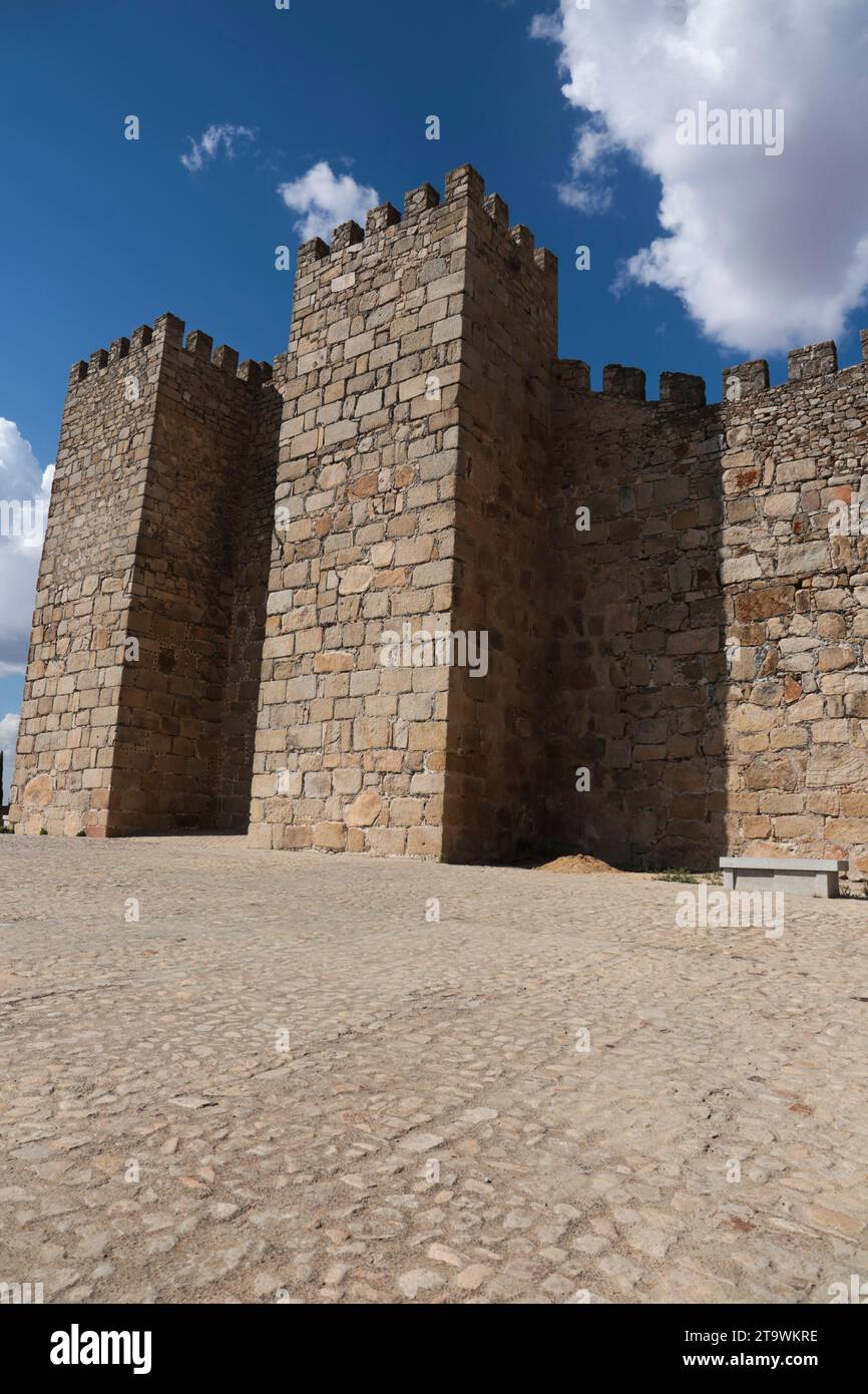 Castle trujillo medieval village hi-res stock photography and images ...