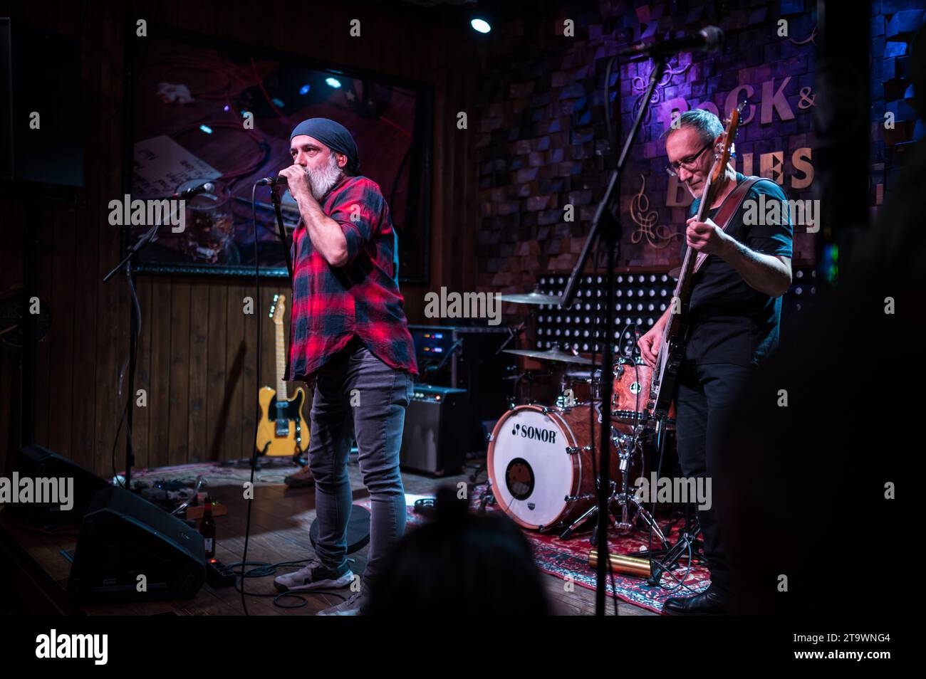 Spanish rock band Mama Kin reunites to celebrate the 20th anniversary ...