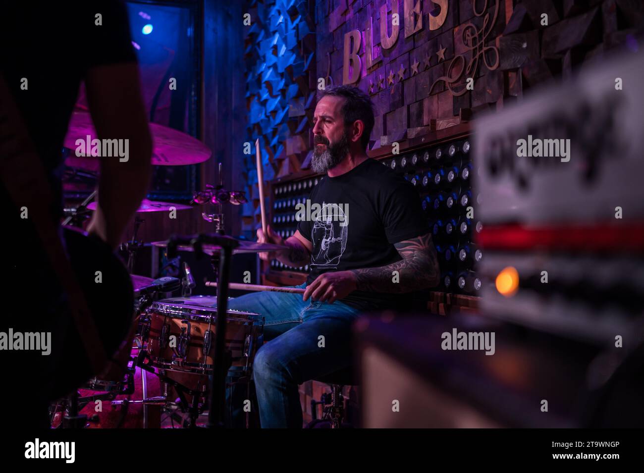 Spanish rock band Mama Kin reunites to celebrate the 20th anniversary ...