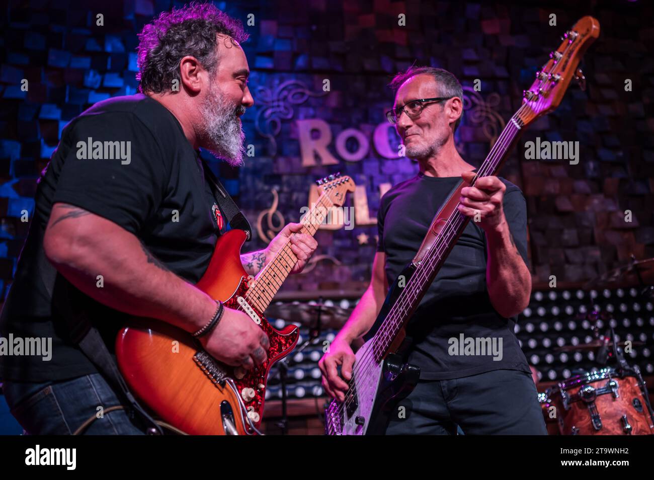 Spanish rock band Mama Kin reunites to celebrate the 20th anniversary ...
