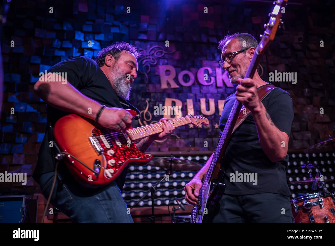 Spanish rock band Mama Kin reunites to celebrate the 20th anniversary ...