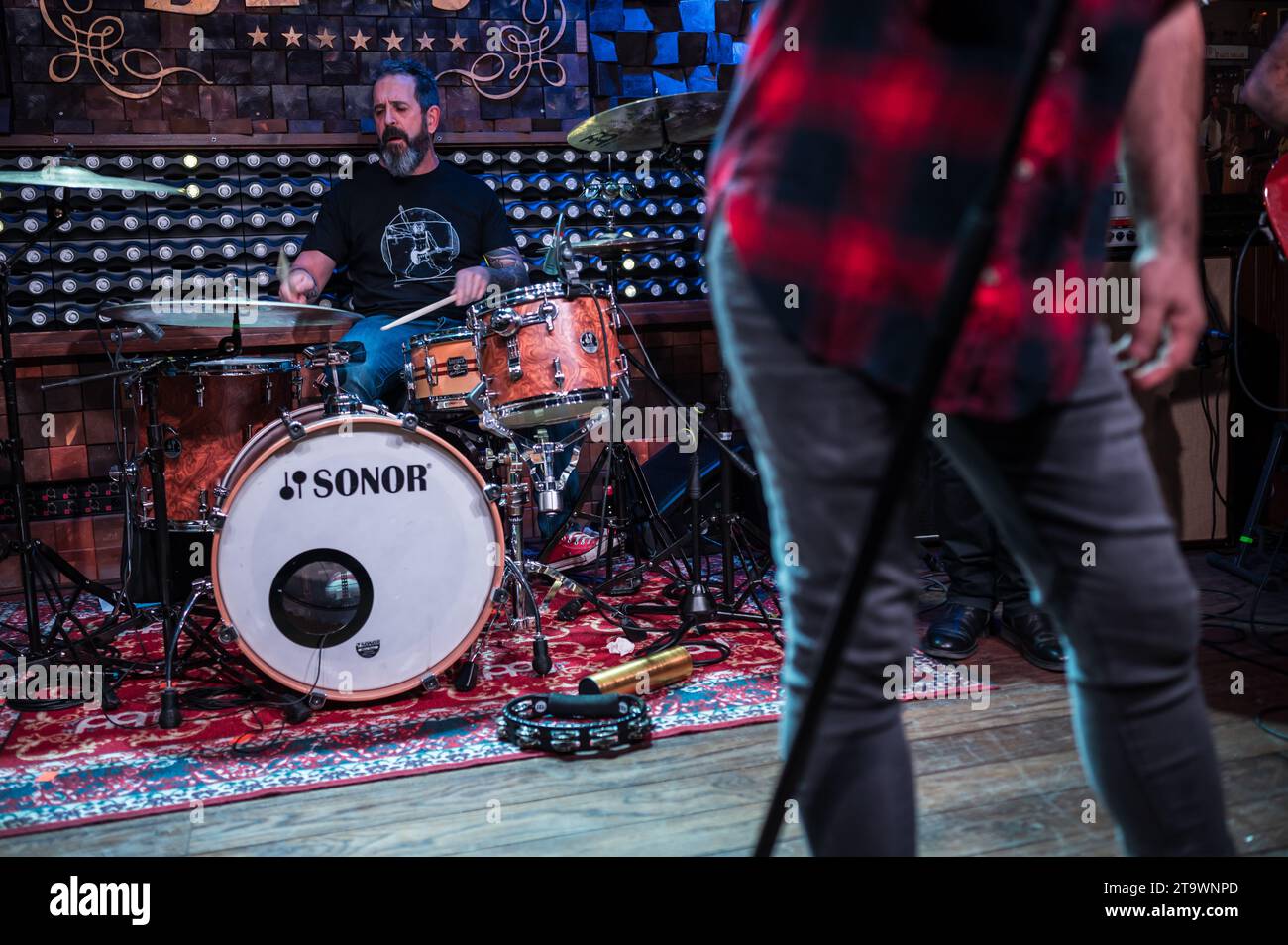 Spanish rock band Mama Kin reunites to celebrate the 20th anniversary ...