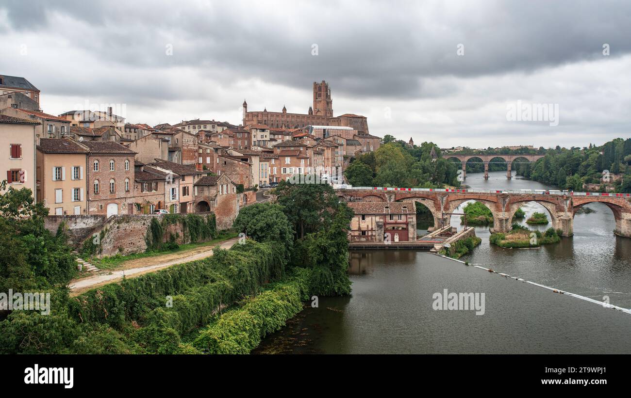 Architecture of the city of Albi in France Stock Photo - Alamy