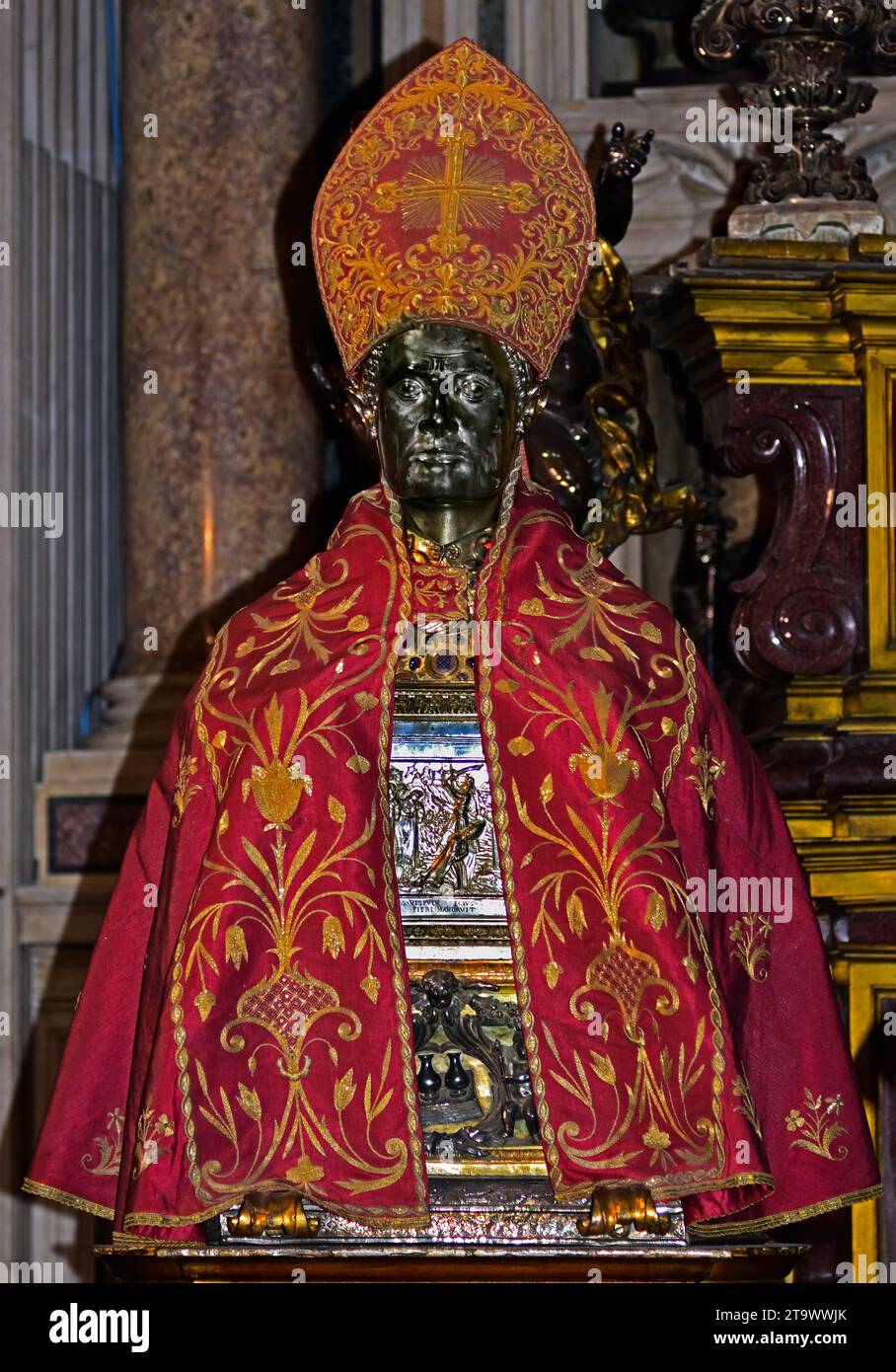 Reliquaire of San Gennaro - Chapel of San Gennaro, Duomo di Napoli ...