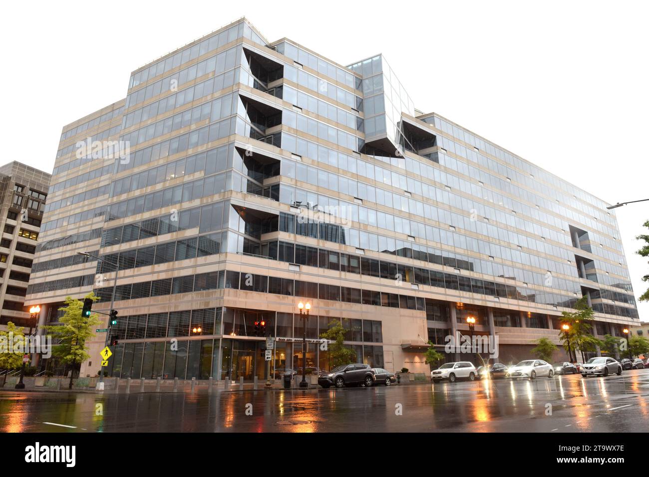 Ifc 2 entrance hi-res stock photography and images - Alamy