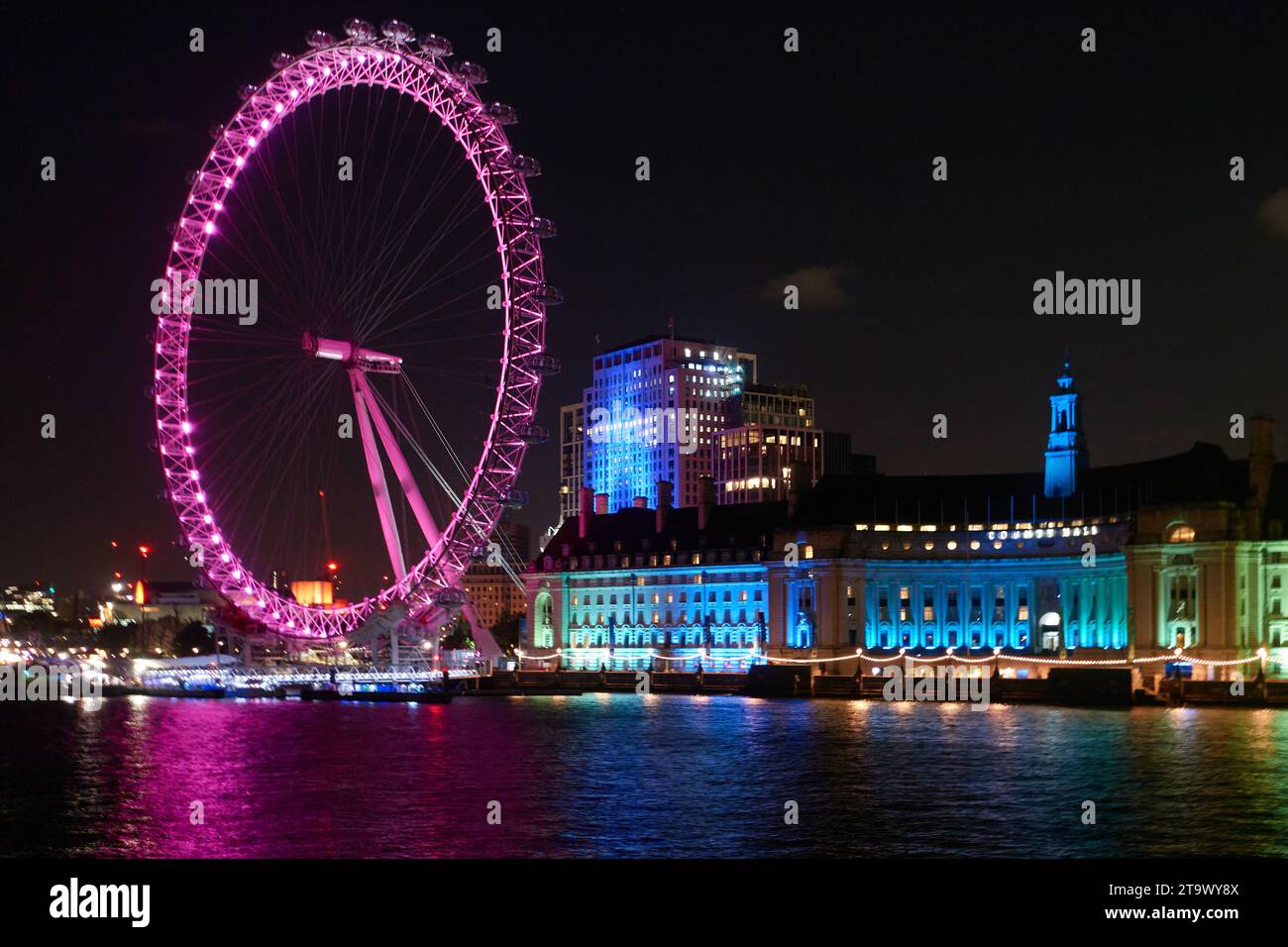London Eye at night Stock Photo - Alamy