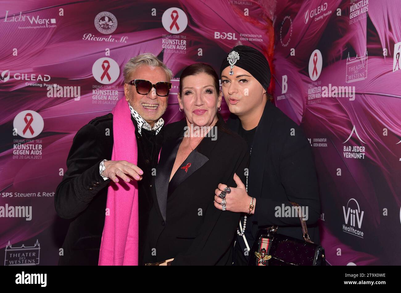 KÜNSTLER GEGEN AIDS, Motto:Dreams Come True Rene Koch, Katy Nina ...