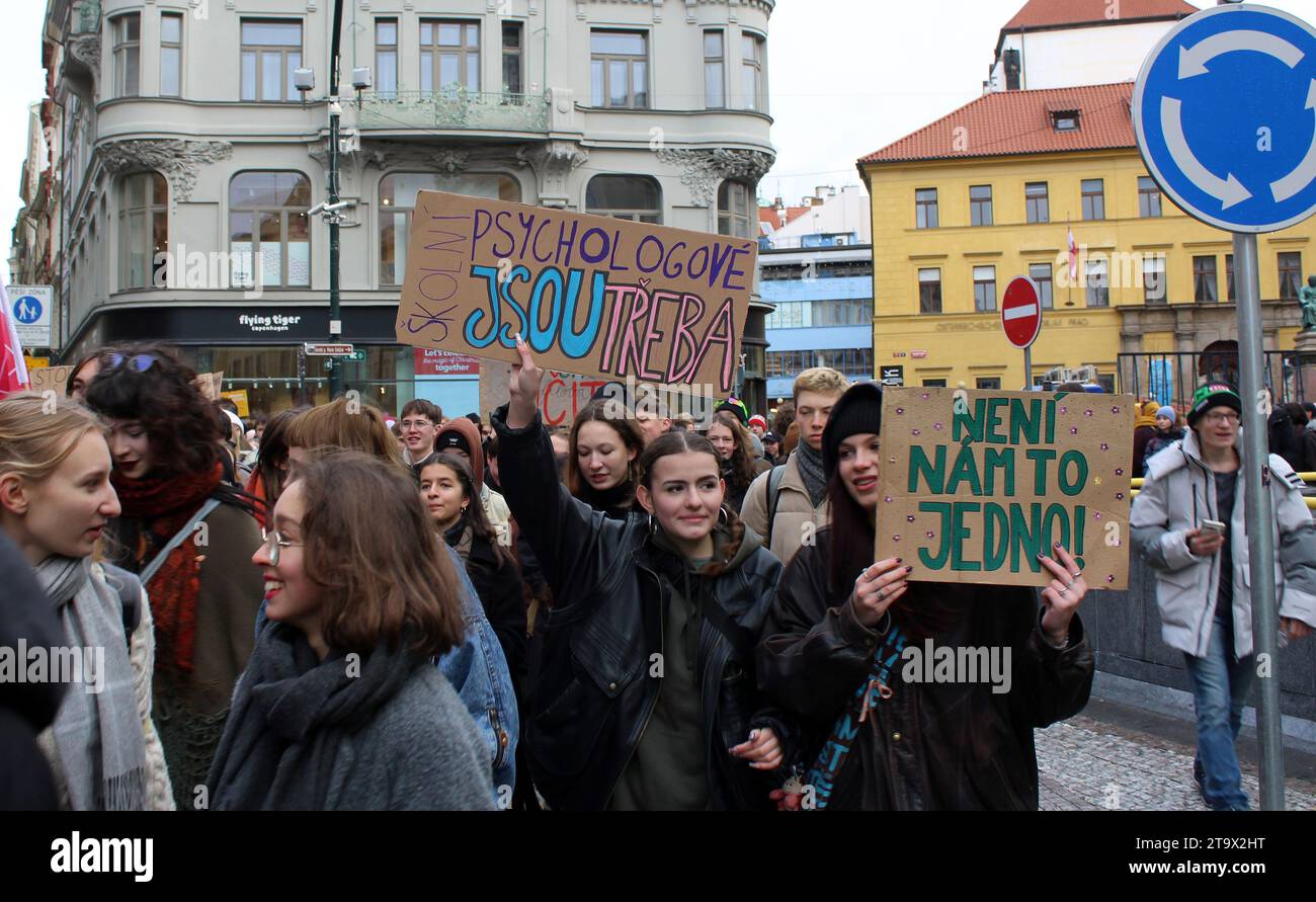 Students for Schools groups stages protest in support of teachers and ...