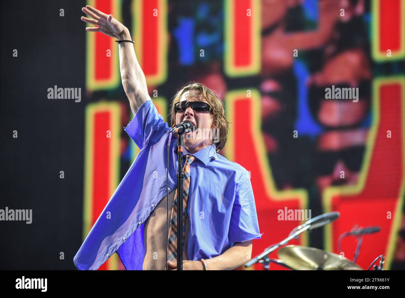 Harry Hayes (vocals), from Irontom. Live in Buenos Aires, Argentina ...