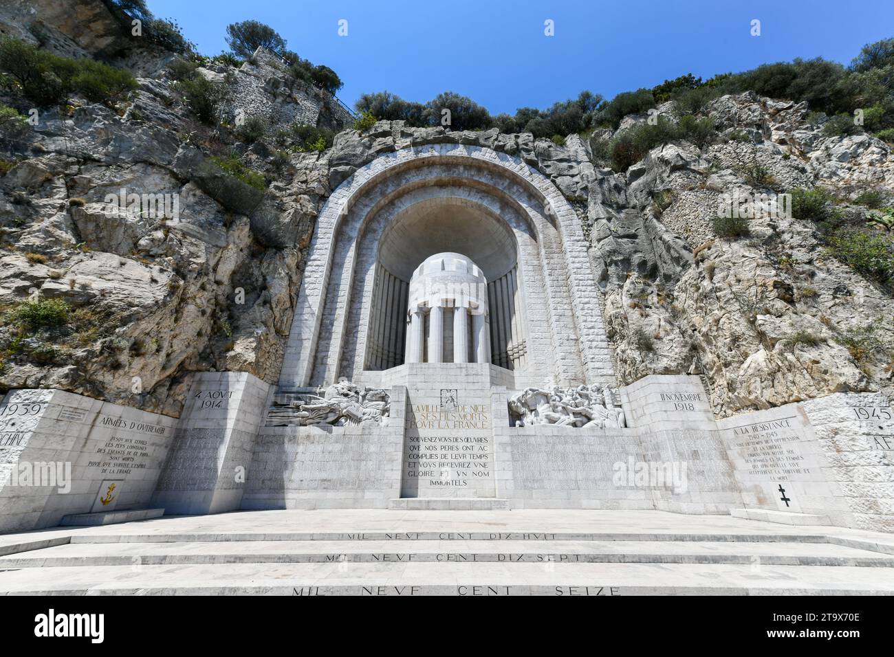 Monument aux Morts (monument of the dead); Memorial in the old quarry ...