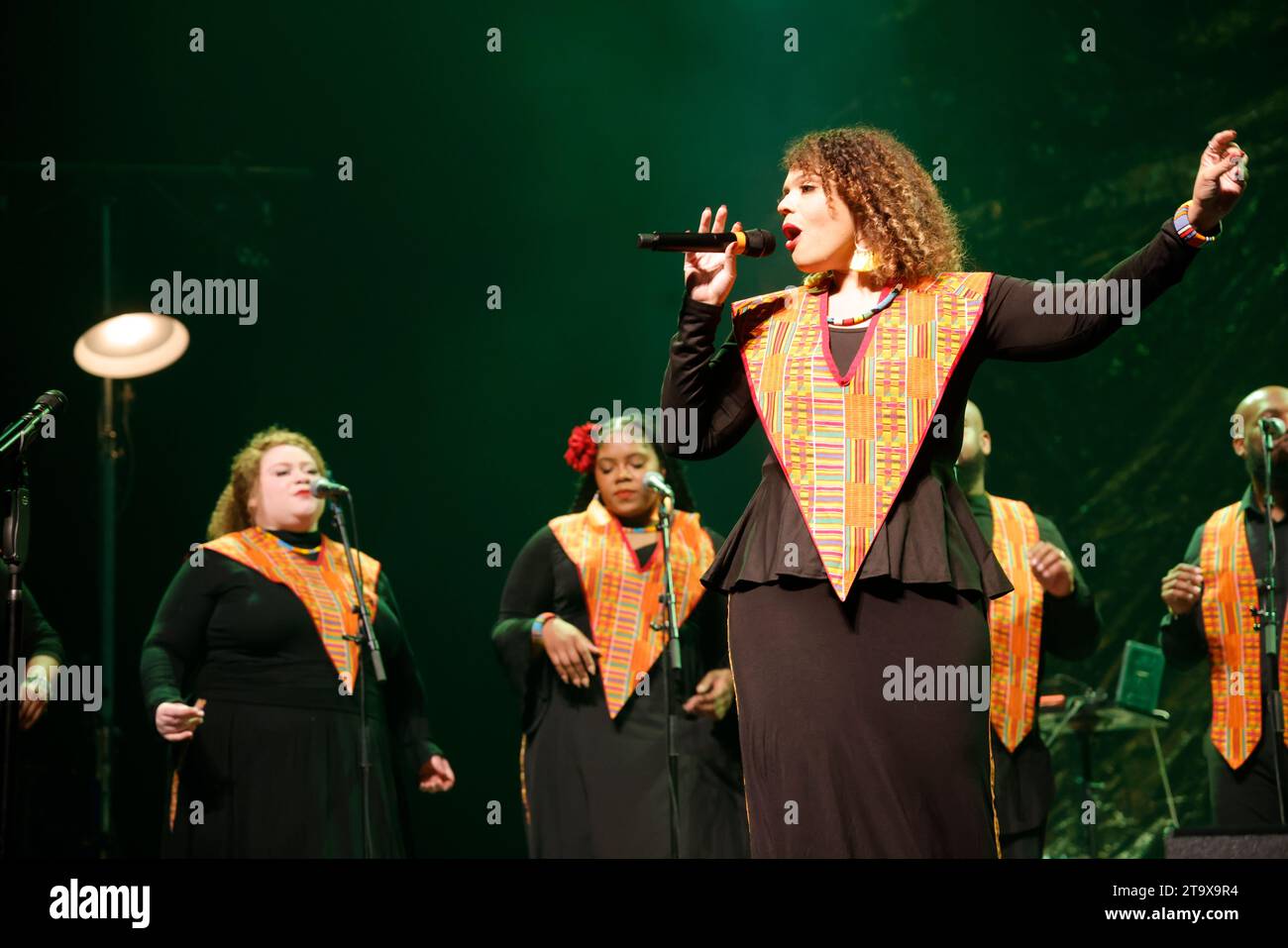 The Harlem Gospel Choir in concert at the Eclats d'Email Jazz Edition ...