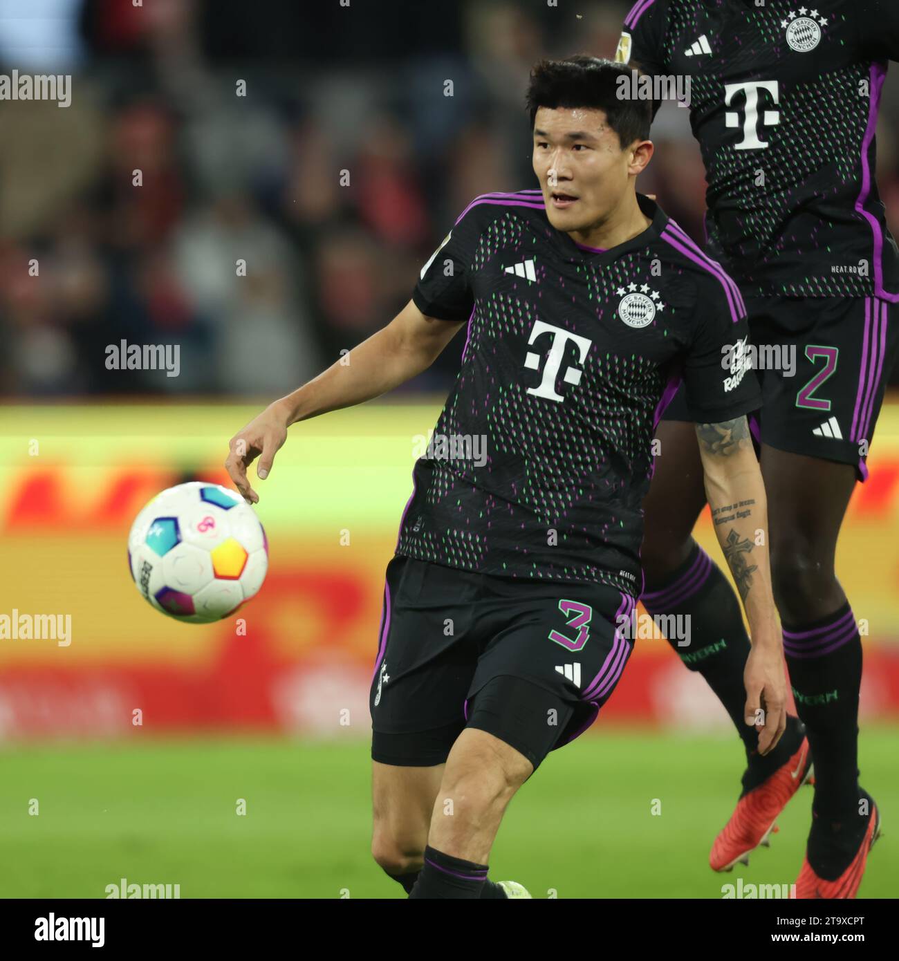 Minjae Kim (Bayern), Koeln, Deutschland, 24.11.2023, 1. Bundesliga 12 ...