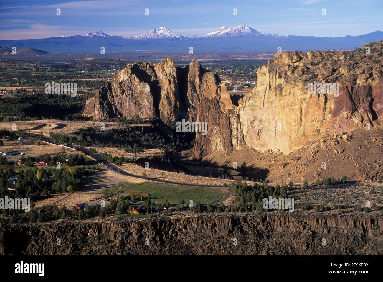Smith Rocks from Burma Road, Smith Rock State Park, Oregon Stock Photo ...