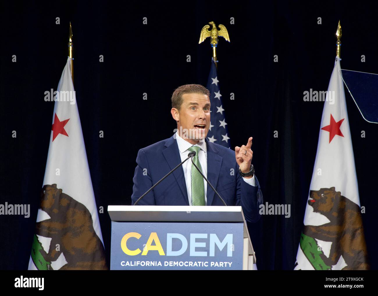 Mike mcguire hi-res stock photography and images - Alamy