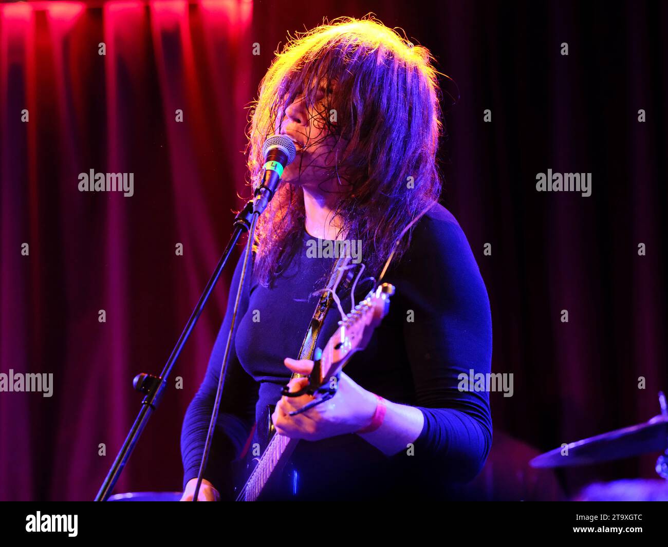 El Sol Concert Hall, Madrid, Spain. 27th Nov, 2023. The Australian rock ...