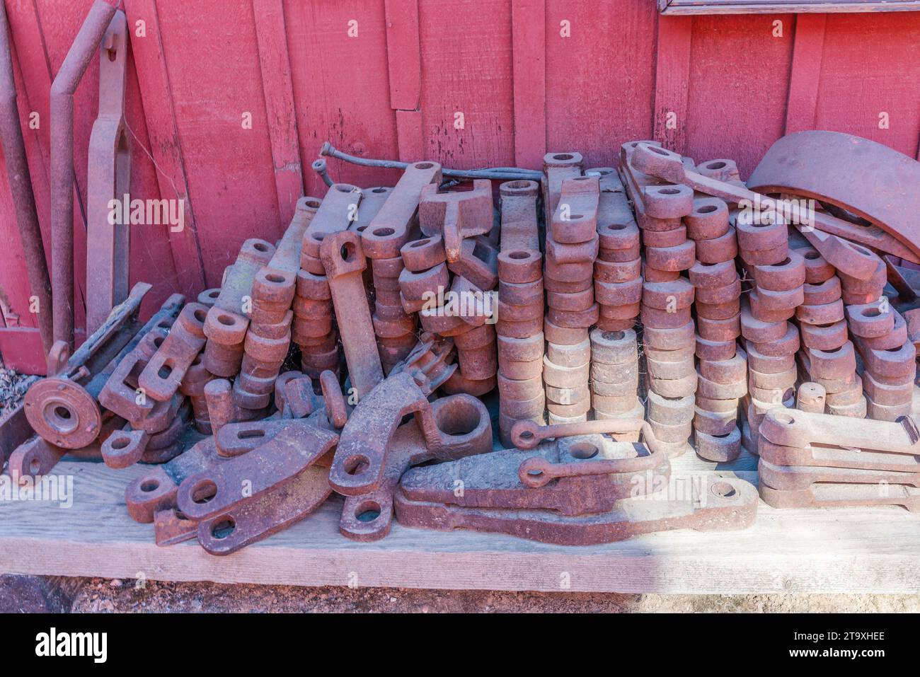 Sierra Railroad Shops railroad tracks leading out of the round house in ...