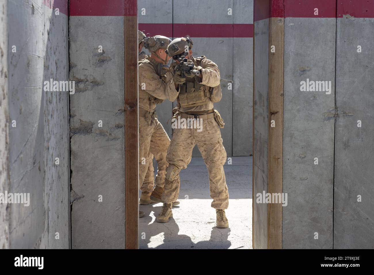 U.S. Marines with 3rd Battalion, 2d Marine Regiment, 2d Marine Division ...