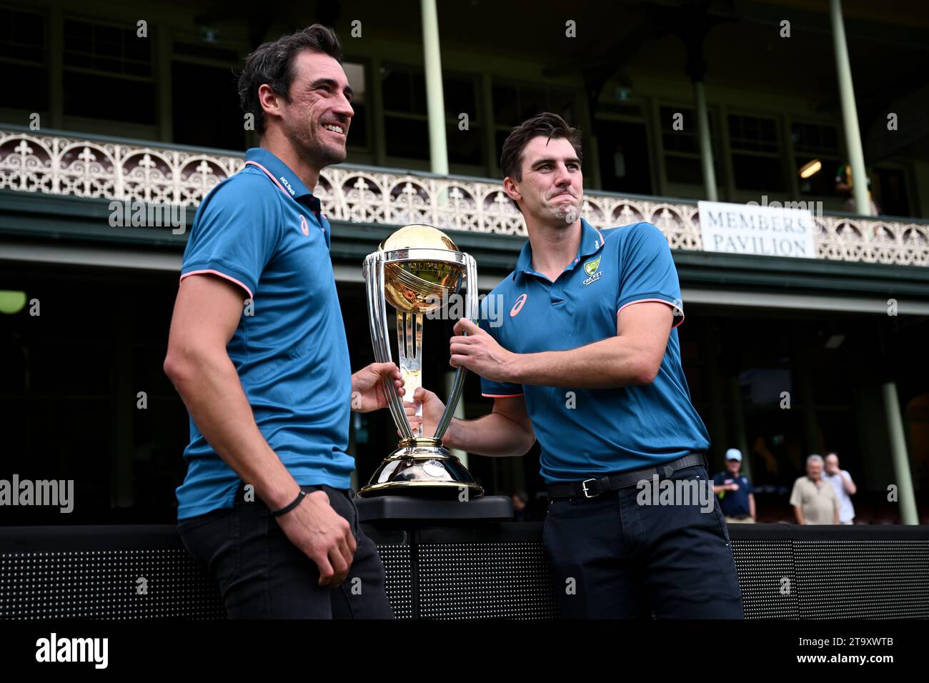 Sydney, Australia. 28th Nov, 2023. Australian cricketers Mitchell Starc ...