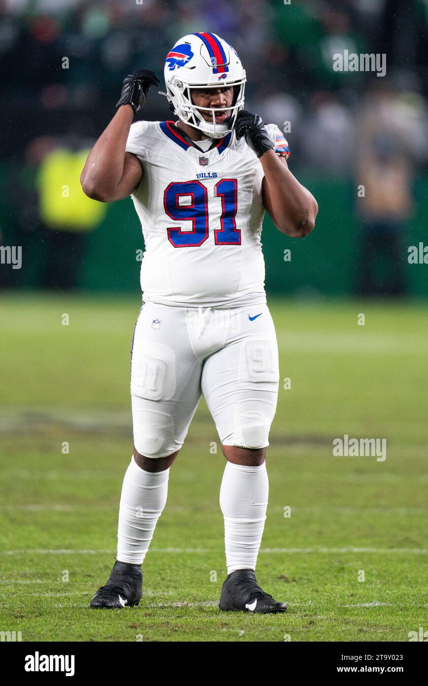 Buffalo Bills defensive tackle Ed Oliver (91) looks on during the NFL ...