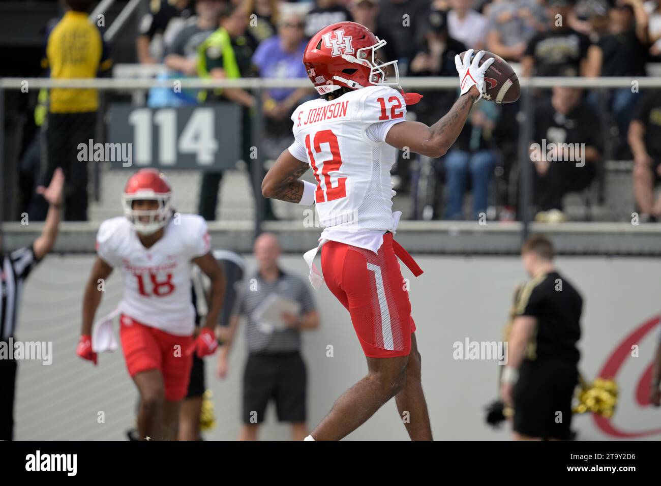 Houston wide receiver Stephon Johnson (12) celebrates in the end zone ...
