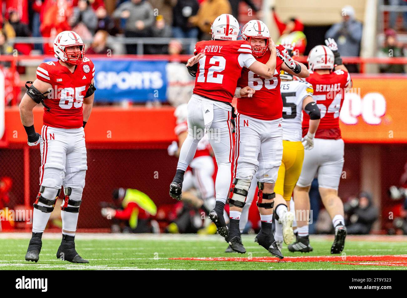 Lincoln, NE. U.S. 24th Nov, 2023. Nebraska Cornhuskers quarterback ...