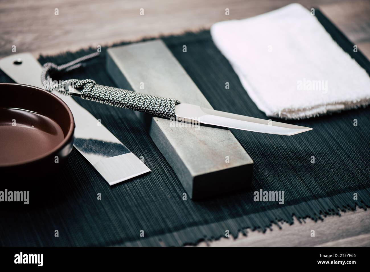 Sharpening sword hi-res stock photography and images - Alamy