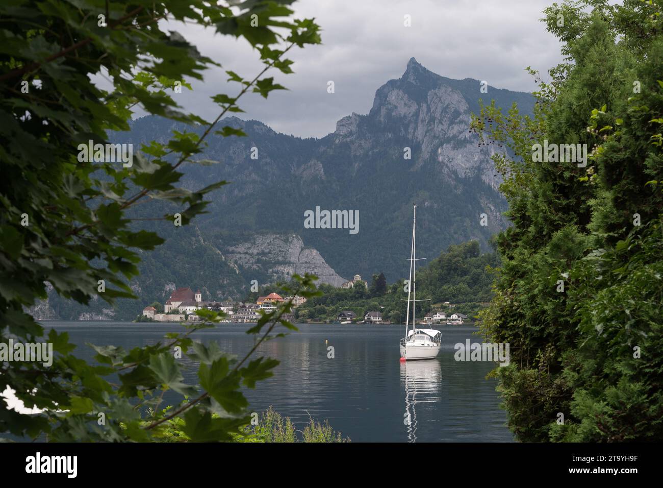 Maria kronung hi-res stock photography and images - Alamy