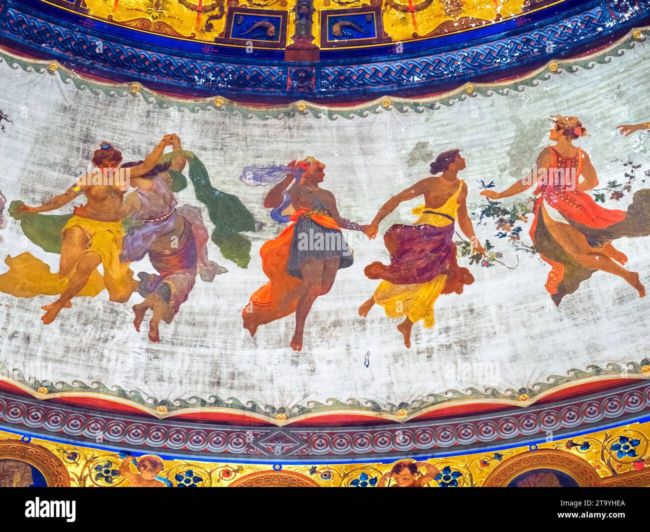 Decorated wall in sala Pompeiana (Pompeian room) - Teatro Massimo ...