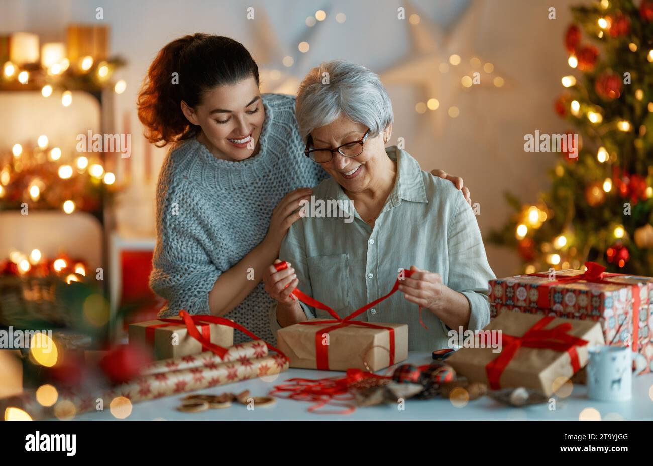 Happy nana hi-res stock photography and images - Alamy