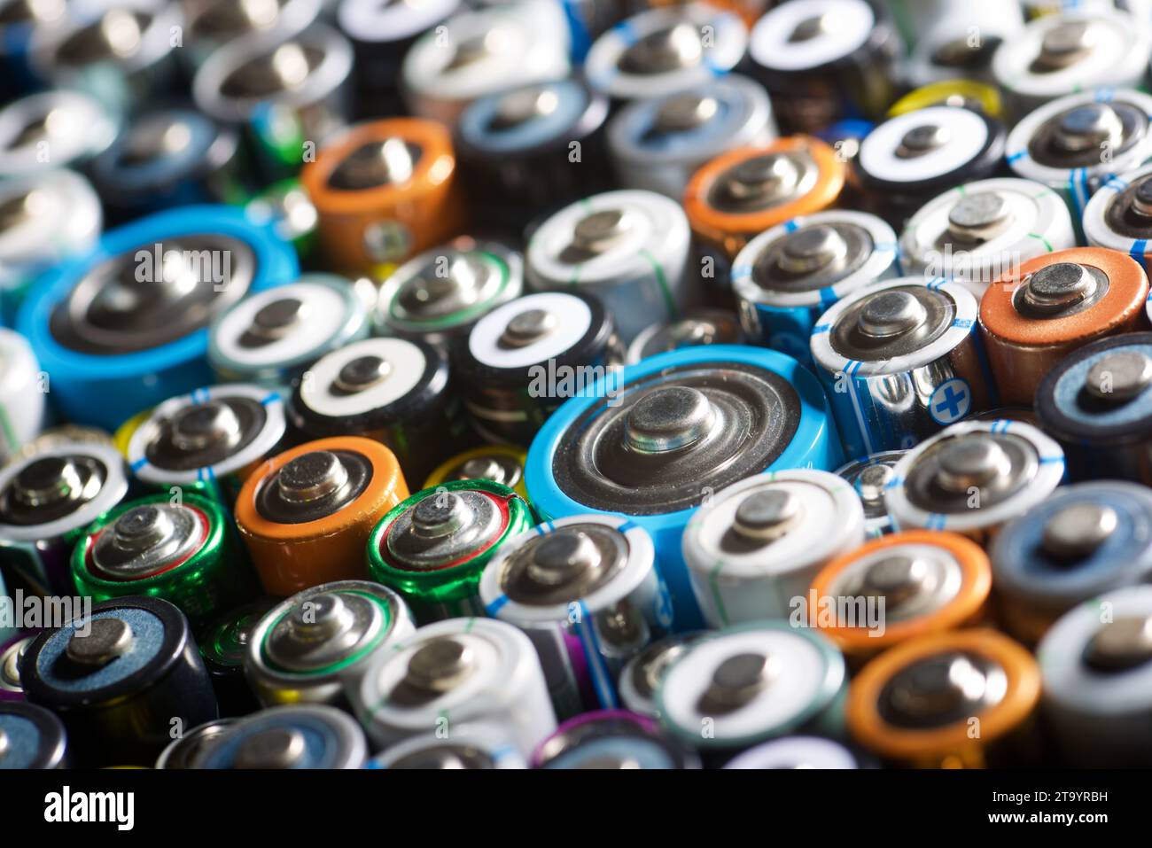 Battery recycling process hi-res stock photography and images - Alamy