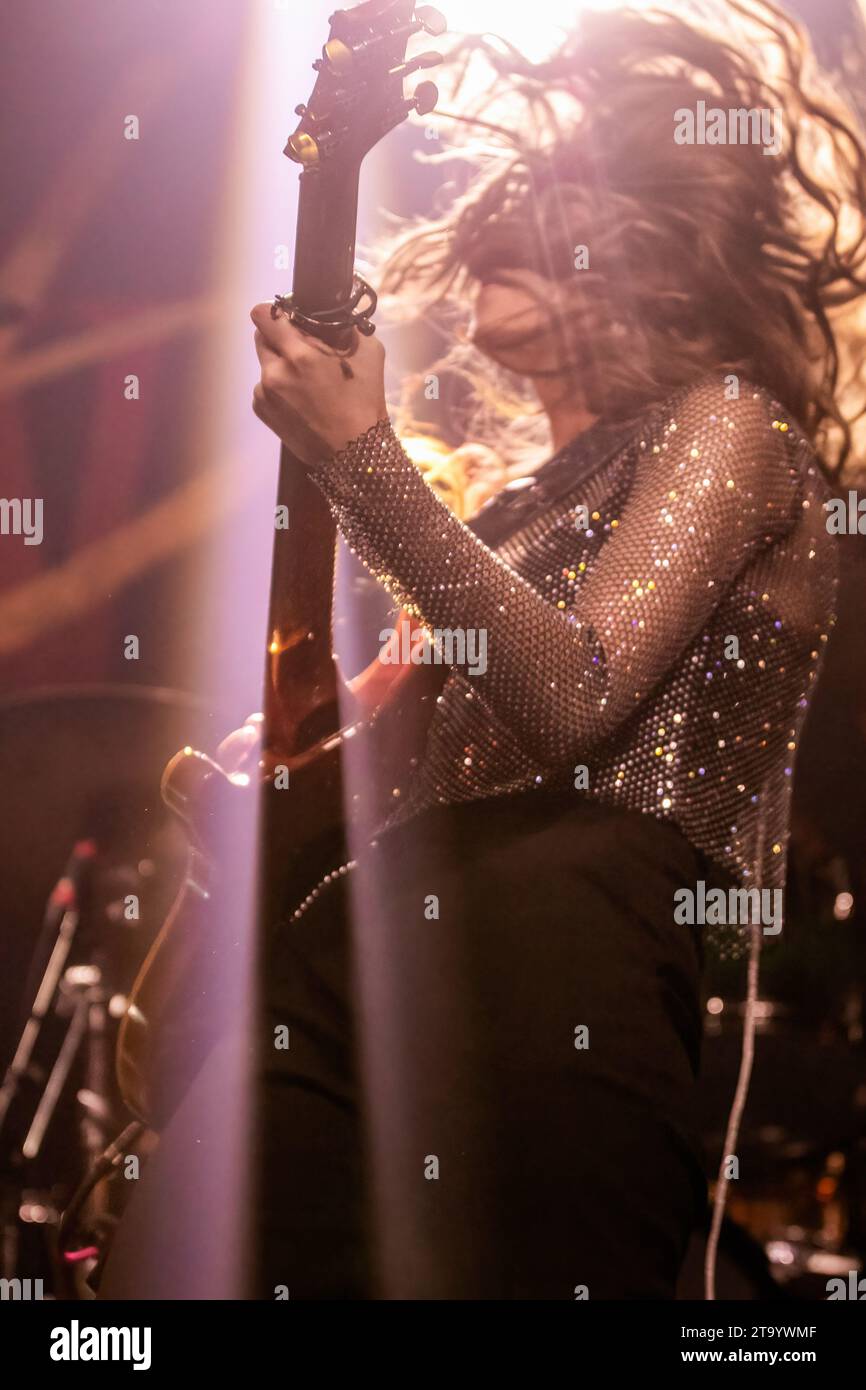 Edmonton, Canada. 26th Nov, 2023. Canadian country music artist Hailey ...