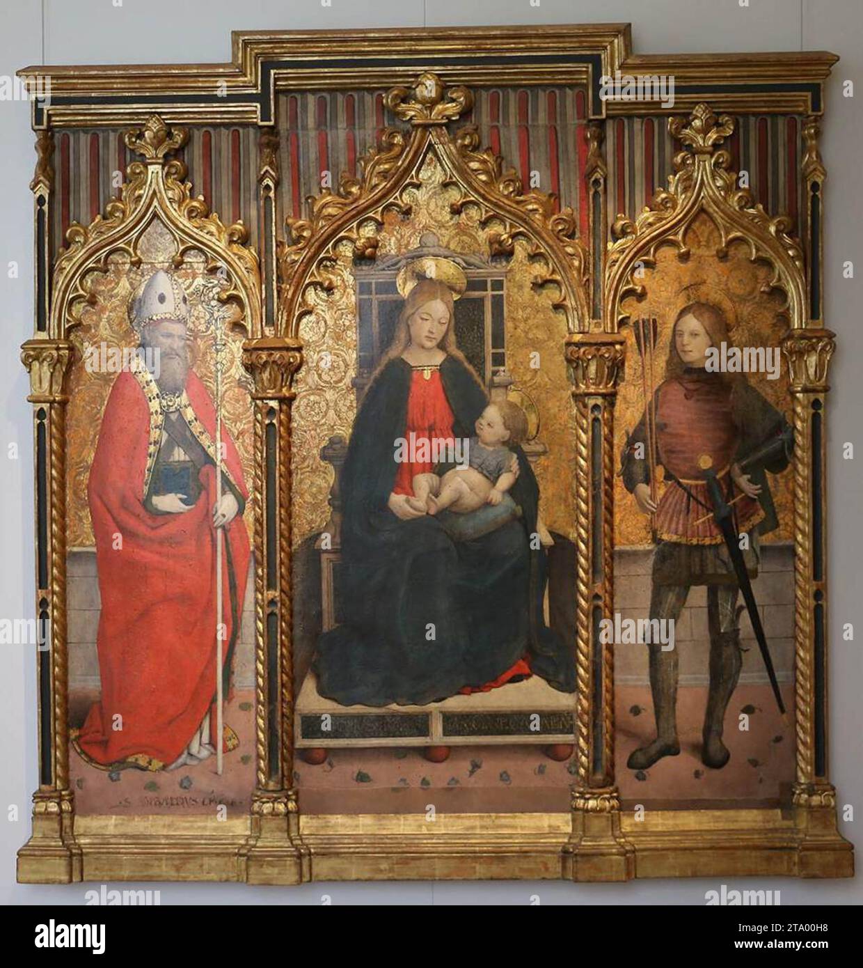 Sts ubald hi-res stock photography and images - Alamy