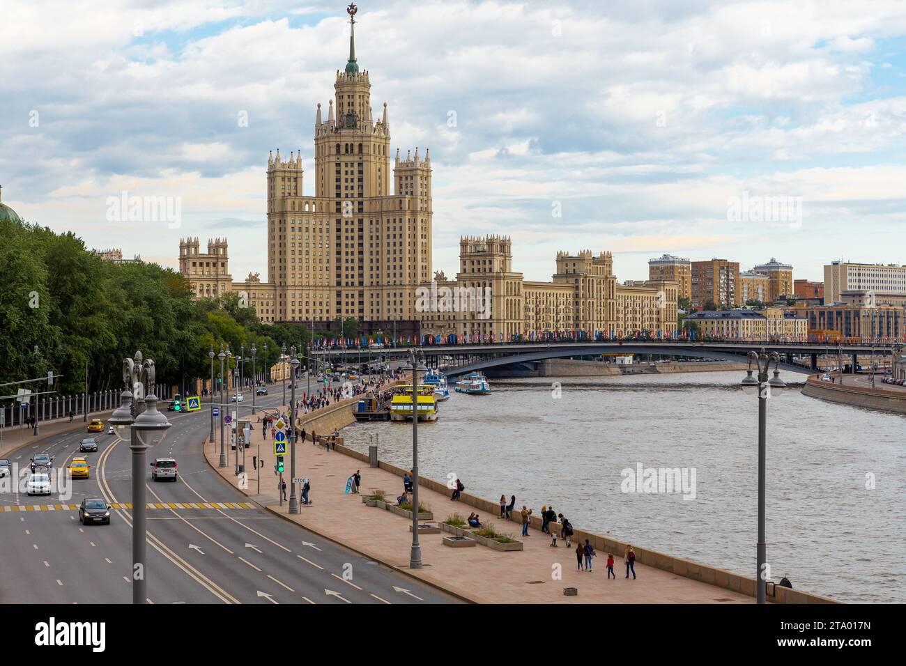 High rise building on kotelnicheskaya embankment hi-res stock ...