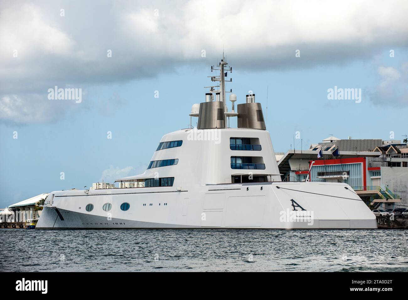 Aleksandra and andrey melnichenko hi-res stock photography and images ...