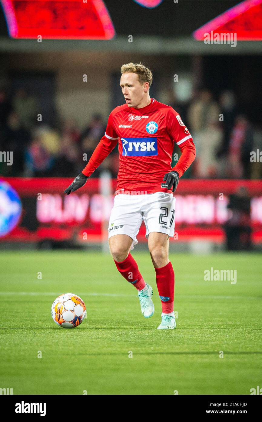 Silkeborg, Denmark. 27th Nov, 2023. Anders Klynge (21) of Silkeborg IF ...