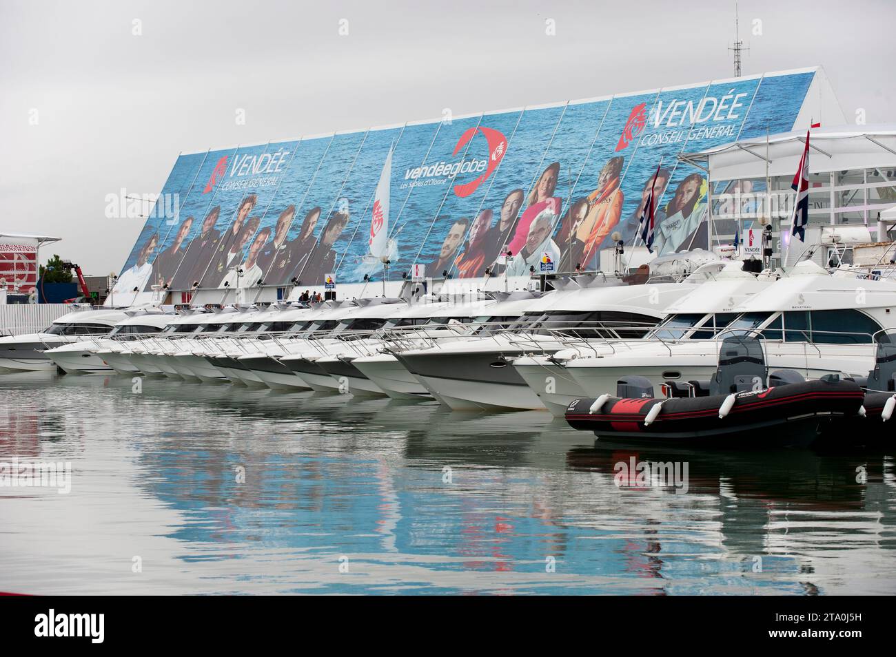 SAILING - PRE VG 2012-2103 - AMBIANCES PRE START - 18/10/2012 - Photo ...