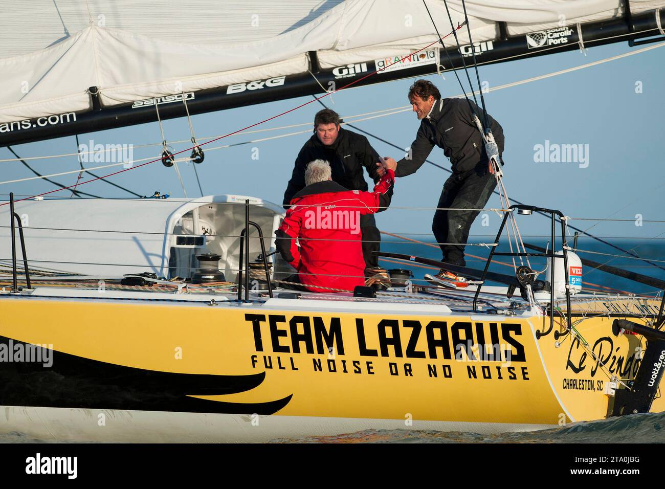 SAILING - VELUX 5 OCEANS 2011 ARRIVAL - LA ROCHELLE (FRA) - 27/05/2011 ...