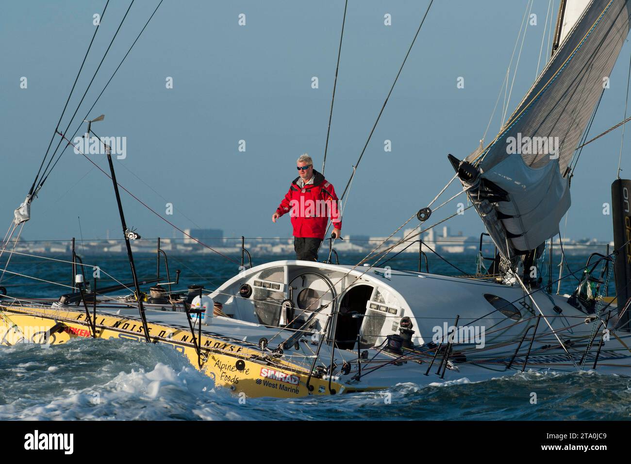 SAILING - VELUX 5 OCEANS 2011 ARRIVAL - LA ROCHELLE (FRA) - 27/05/2011 ...