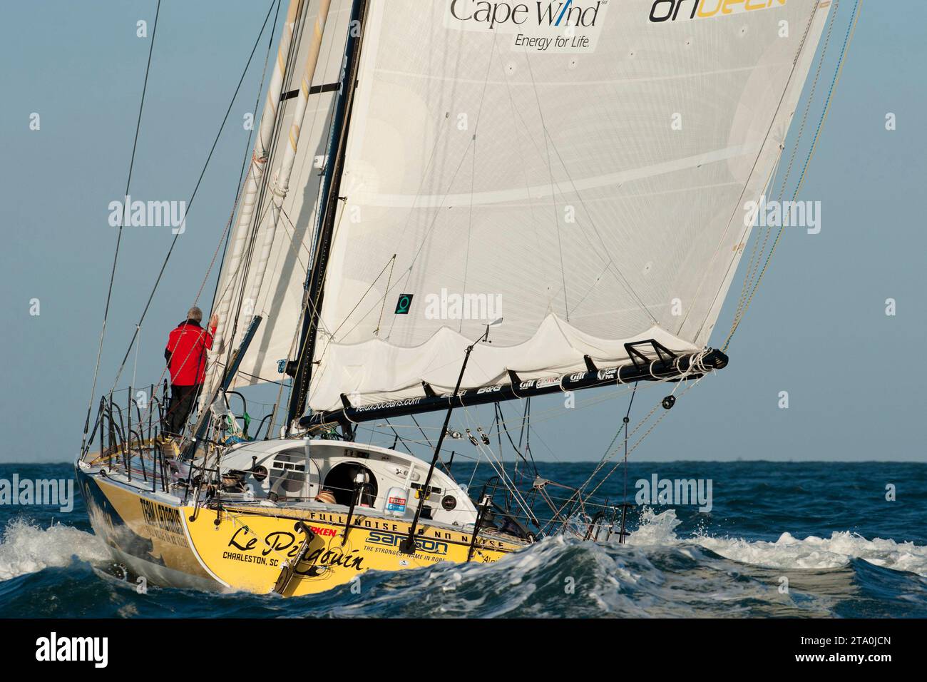 SAILING - VELUX 5 OCEANS 2011 ARRIVAL - LA ROCHELLE (FRA) - 27/05/2011 ...