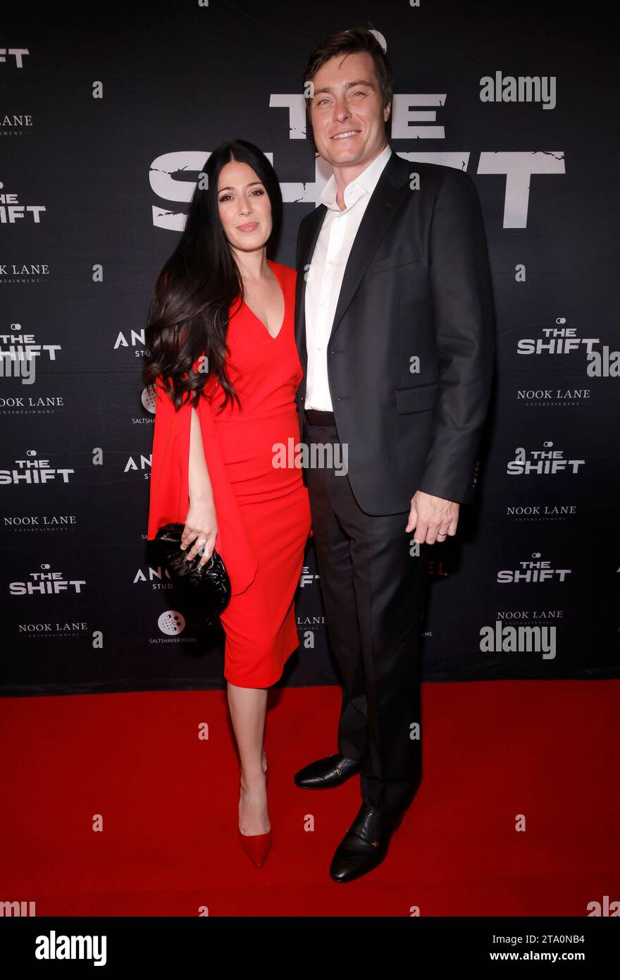 Los Angeles, Ca. 27th Nov, 2023. Elizabeth Tabish at The Los Angeles ...