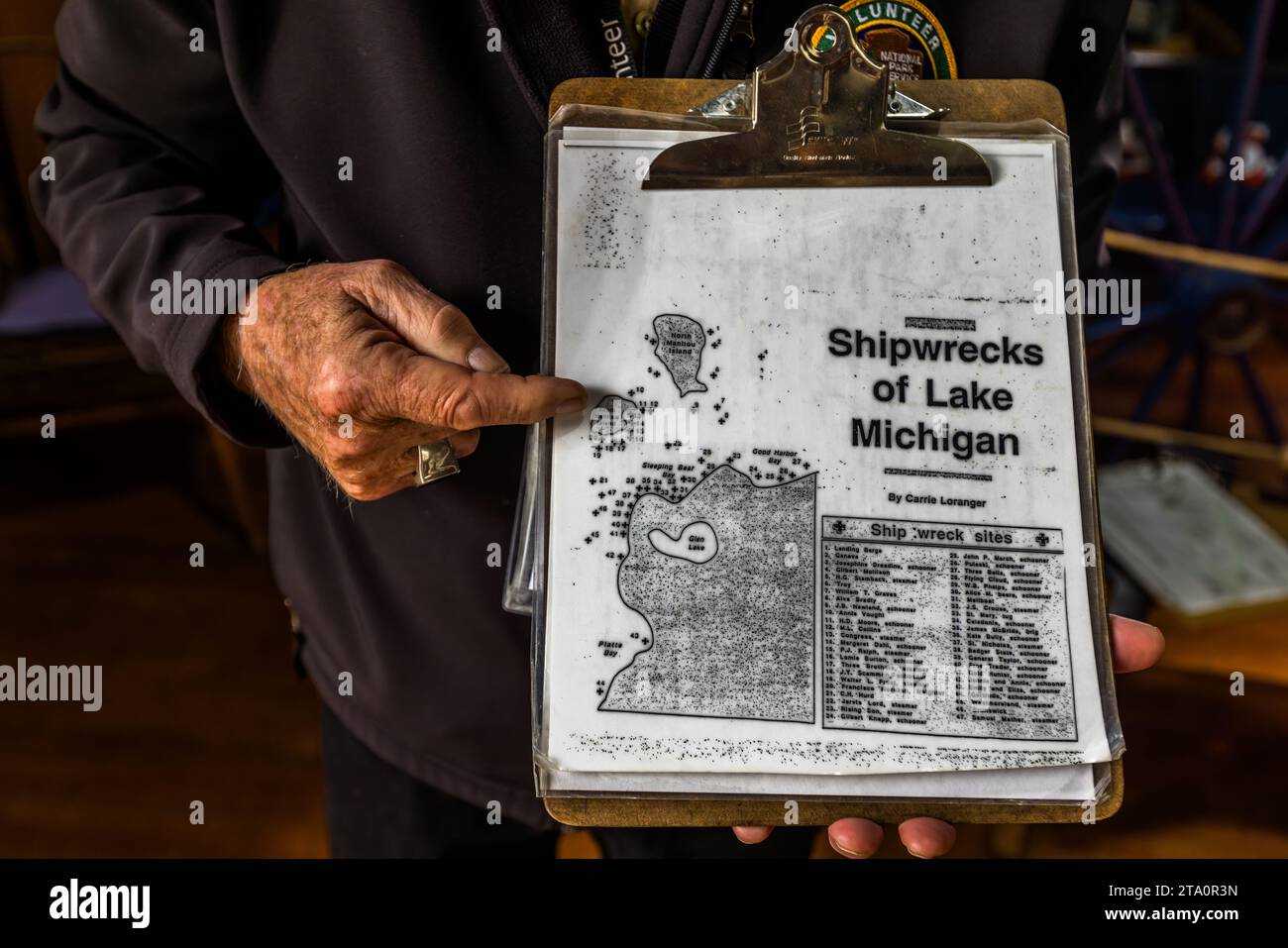 Map with markers of shipwrecks in Lake Michigan, Manitou Passage, South ...