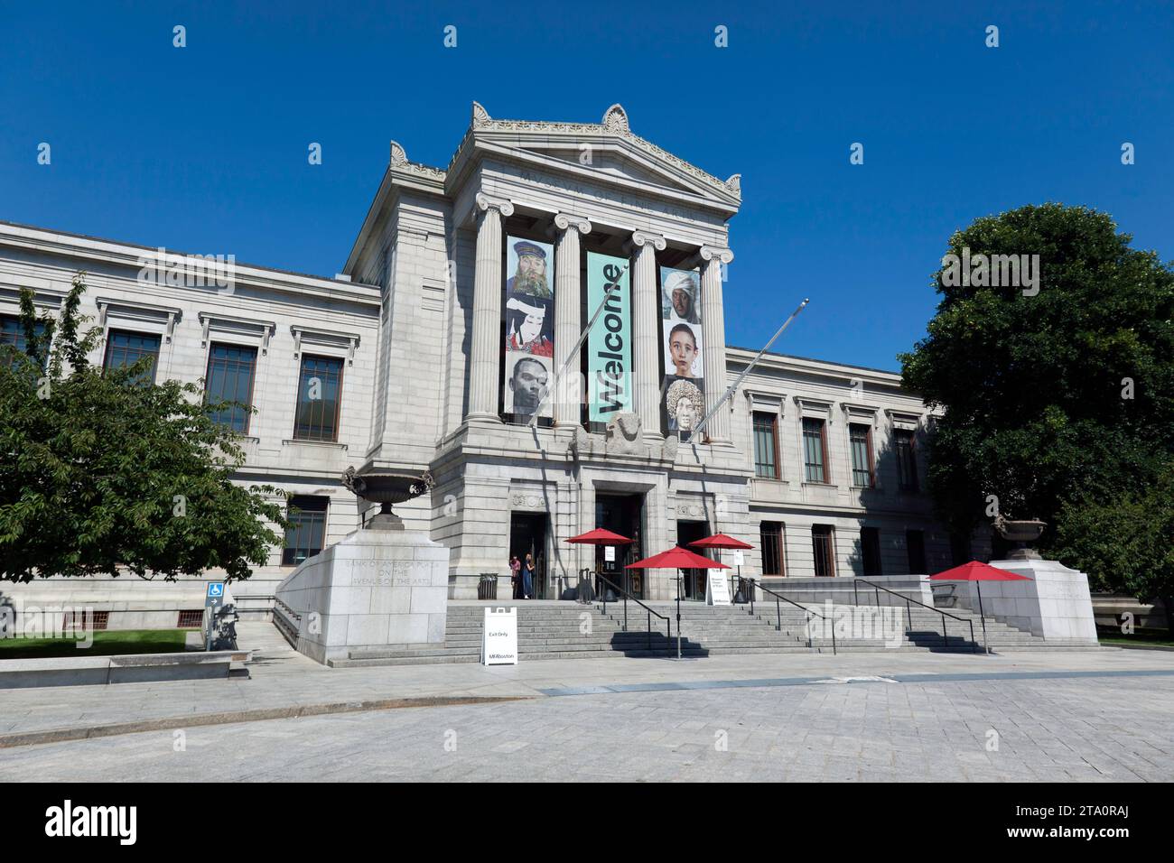 Main Entrance to the Museum of Fine Art, Boston Stock Photo - Alamy