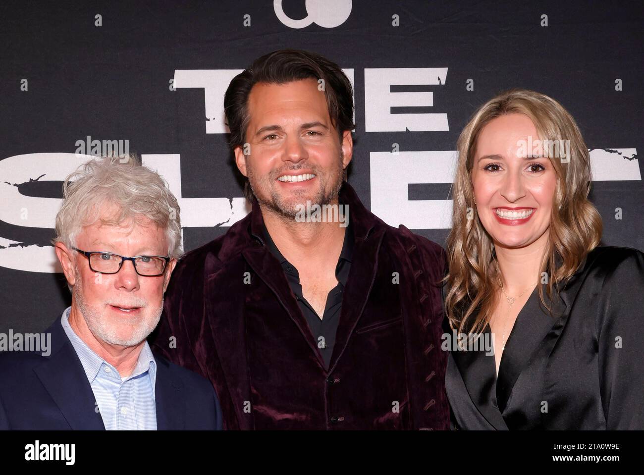 LOS ANGELES, CA - NOVEMBER 27: Ken Carpenter, Kristoffer Polaha, Tori ...