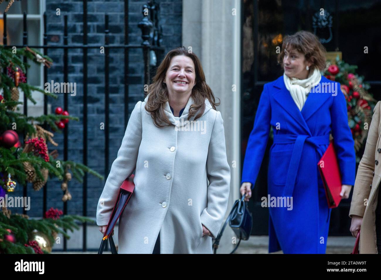 Victoria atkins gillian keegan hi-res stock photography and images - Alamy