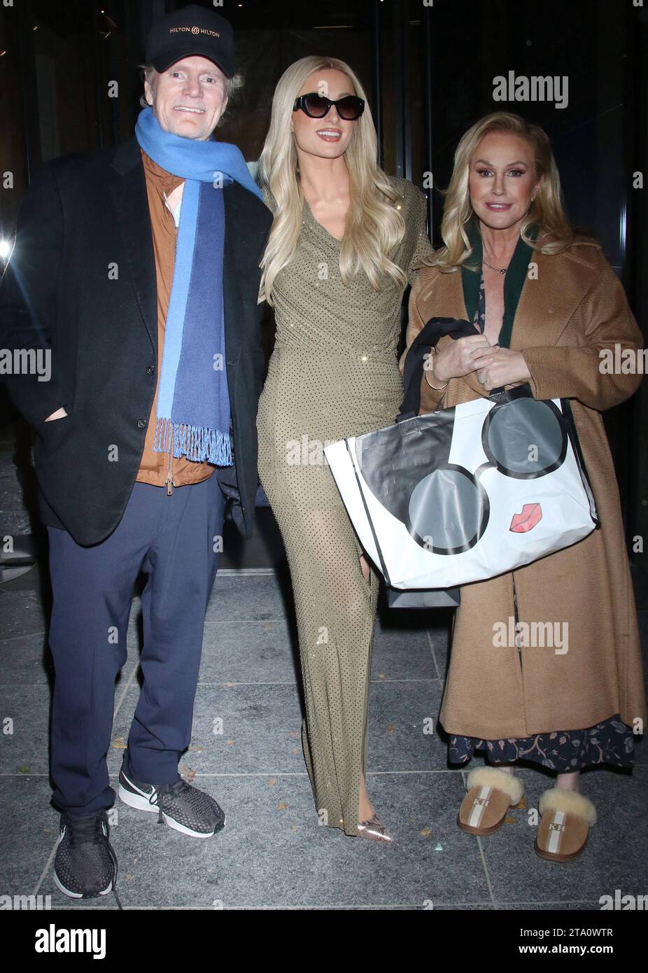 NEW YORK, NY - NOVEMBER 27: Richard Hilton, Paris Hilton, Kathy Hilton ...