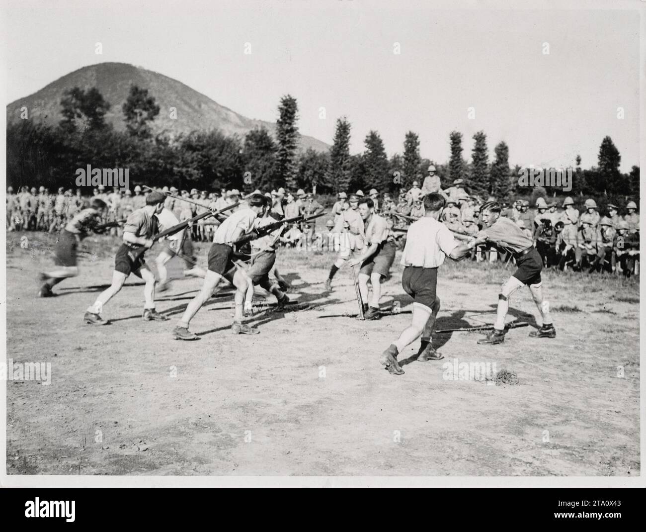 WW1 World War I - Bayonet training competition Stock Photo - Alamy